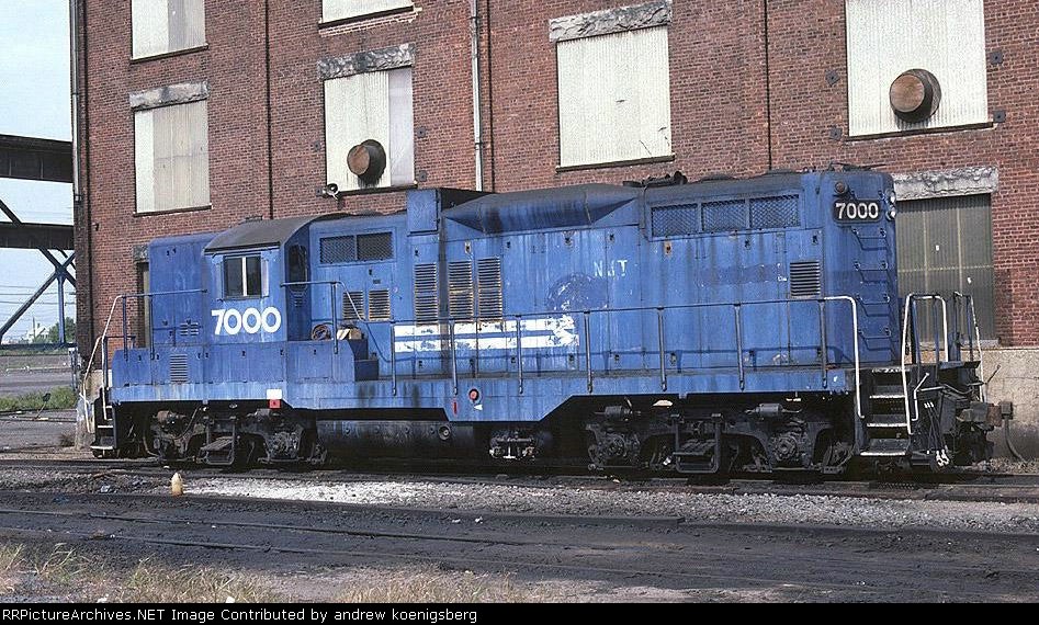 New Jersey Transit Electro-Motive Division GP-9 7000